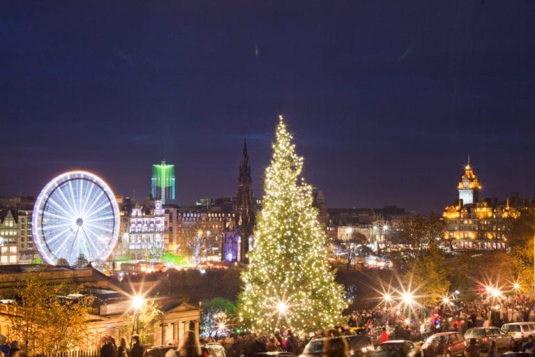 20 Best Places to travel in Christmas time & + Like